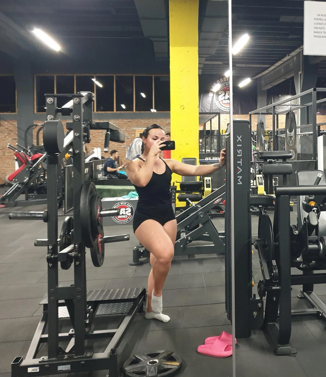 Working hard everyday | Scrolller