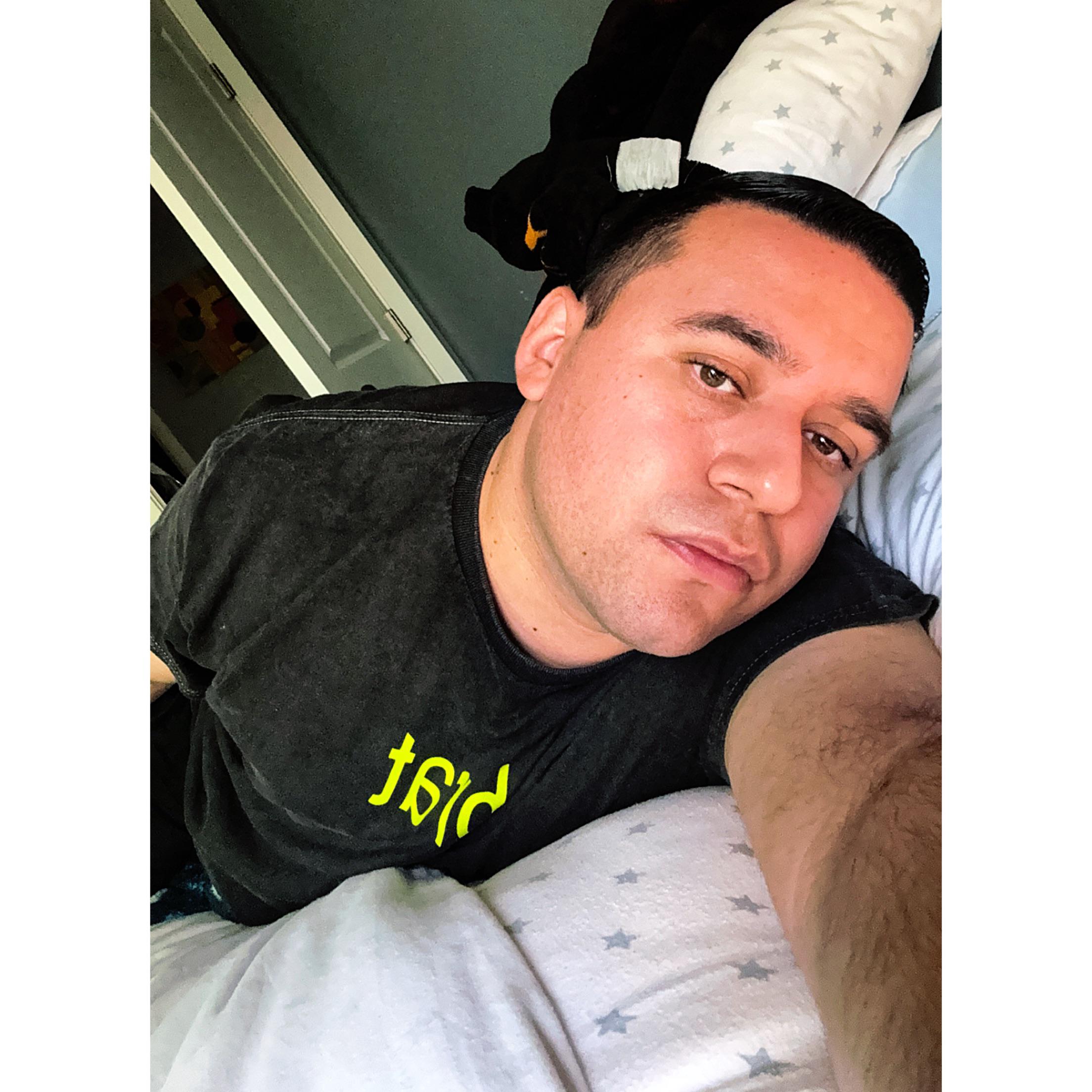 Everything is romantic 💚 | Scrolller