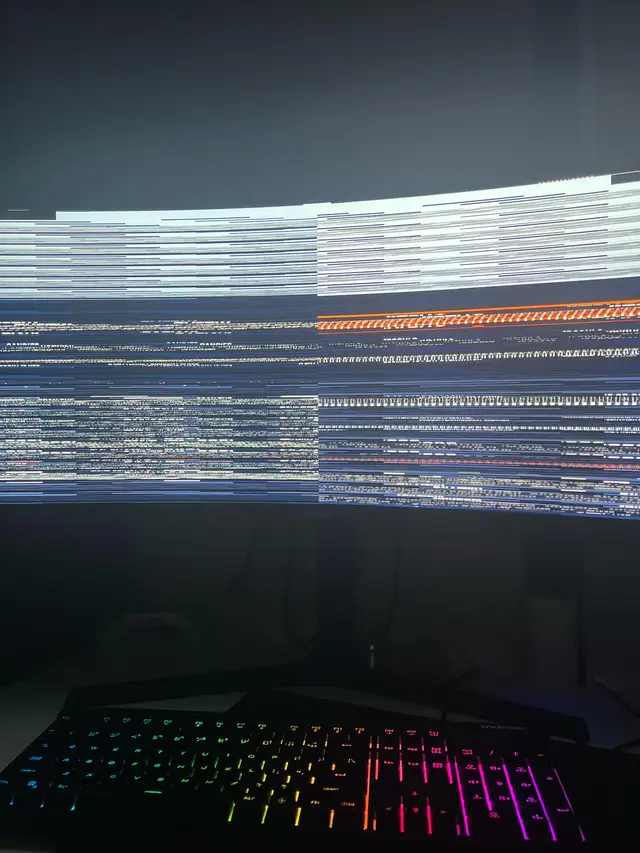 Screen messed up when starting overwatch | Scrolller