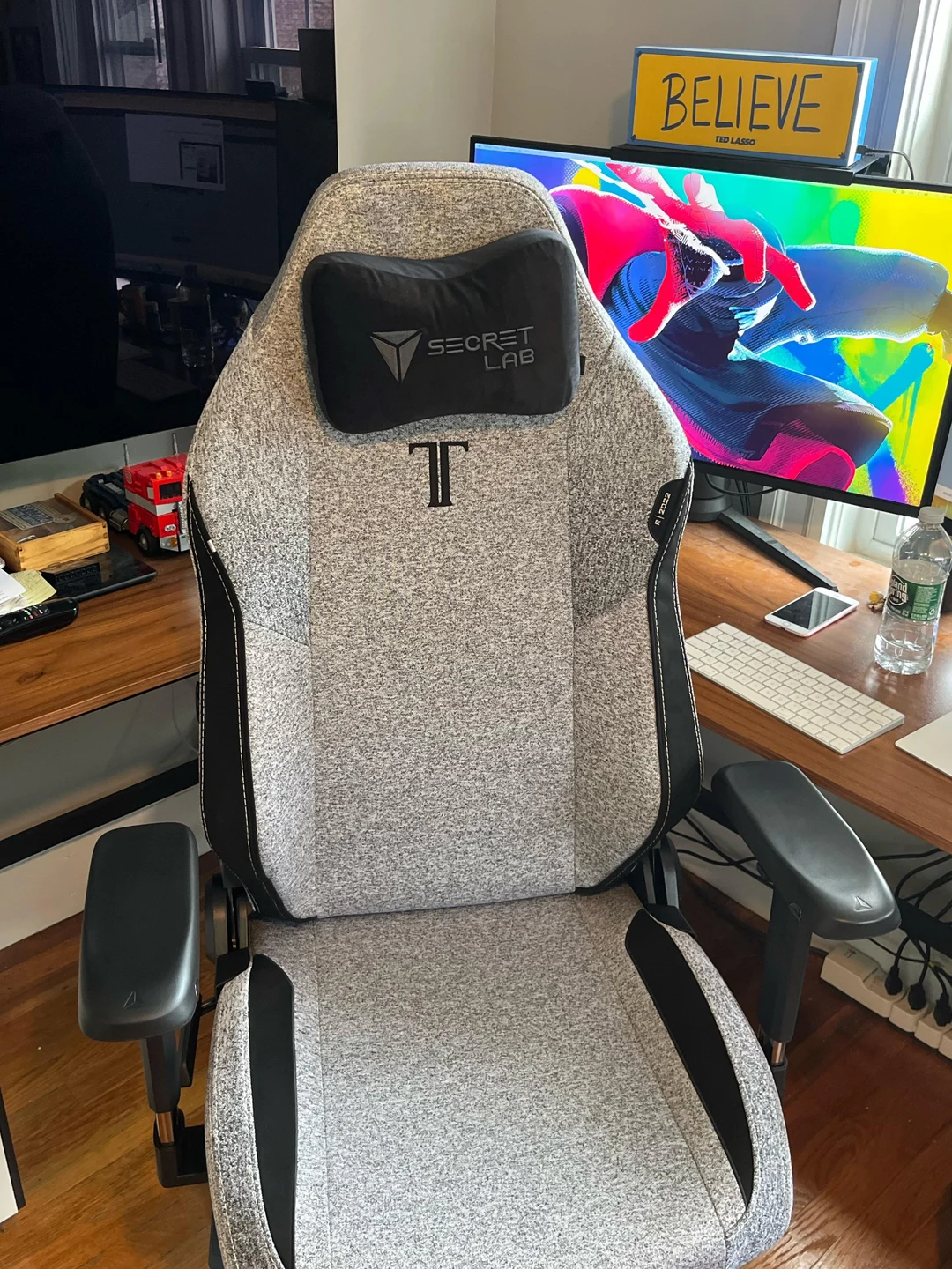 Finally got my #secretlab chair. Gaming station complete! | Scrolller