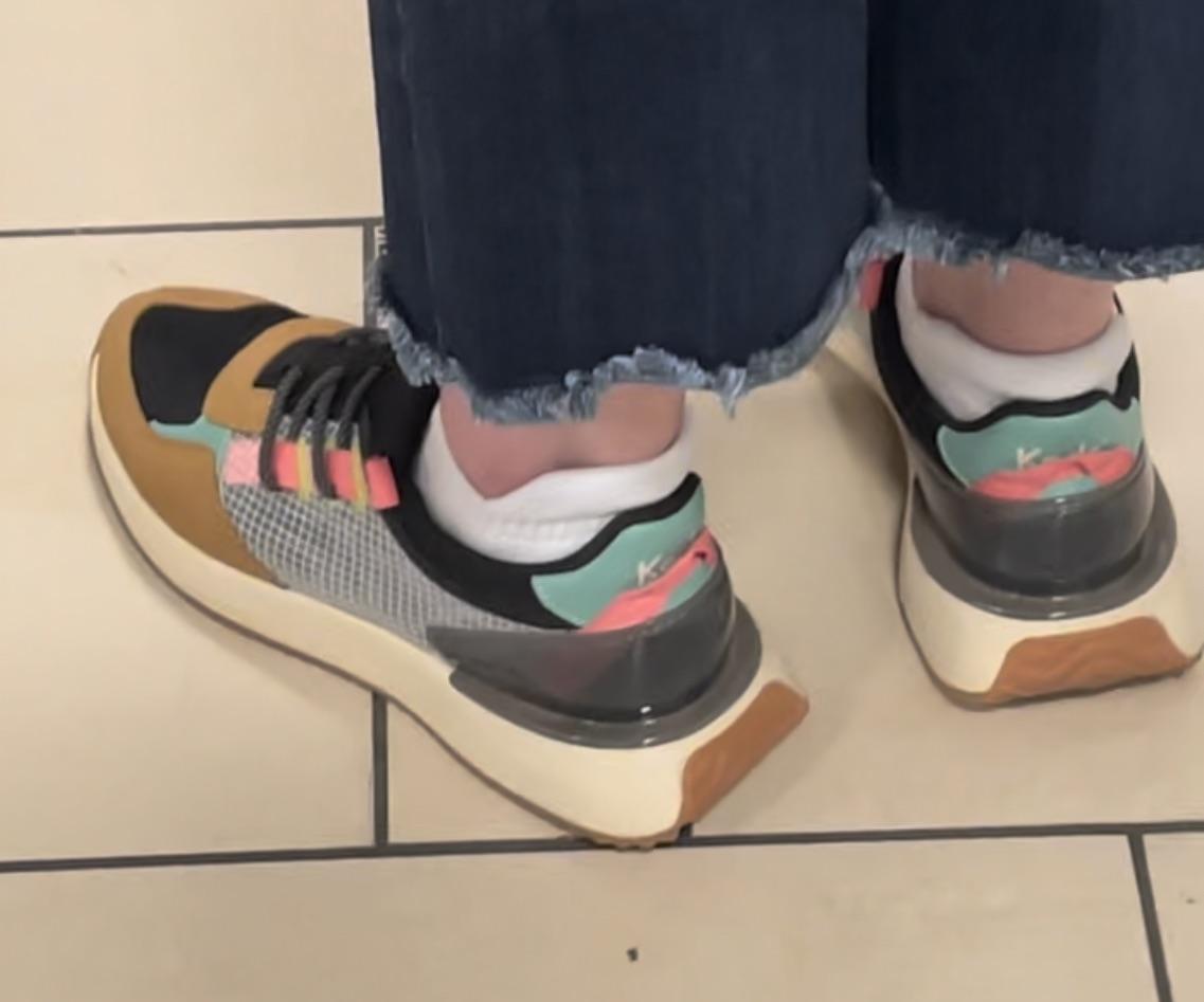 Please help identify! | Scrolller