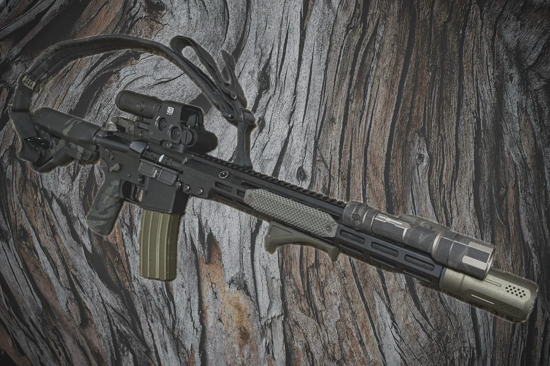 NEW RAIL | Scrolller