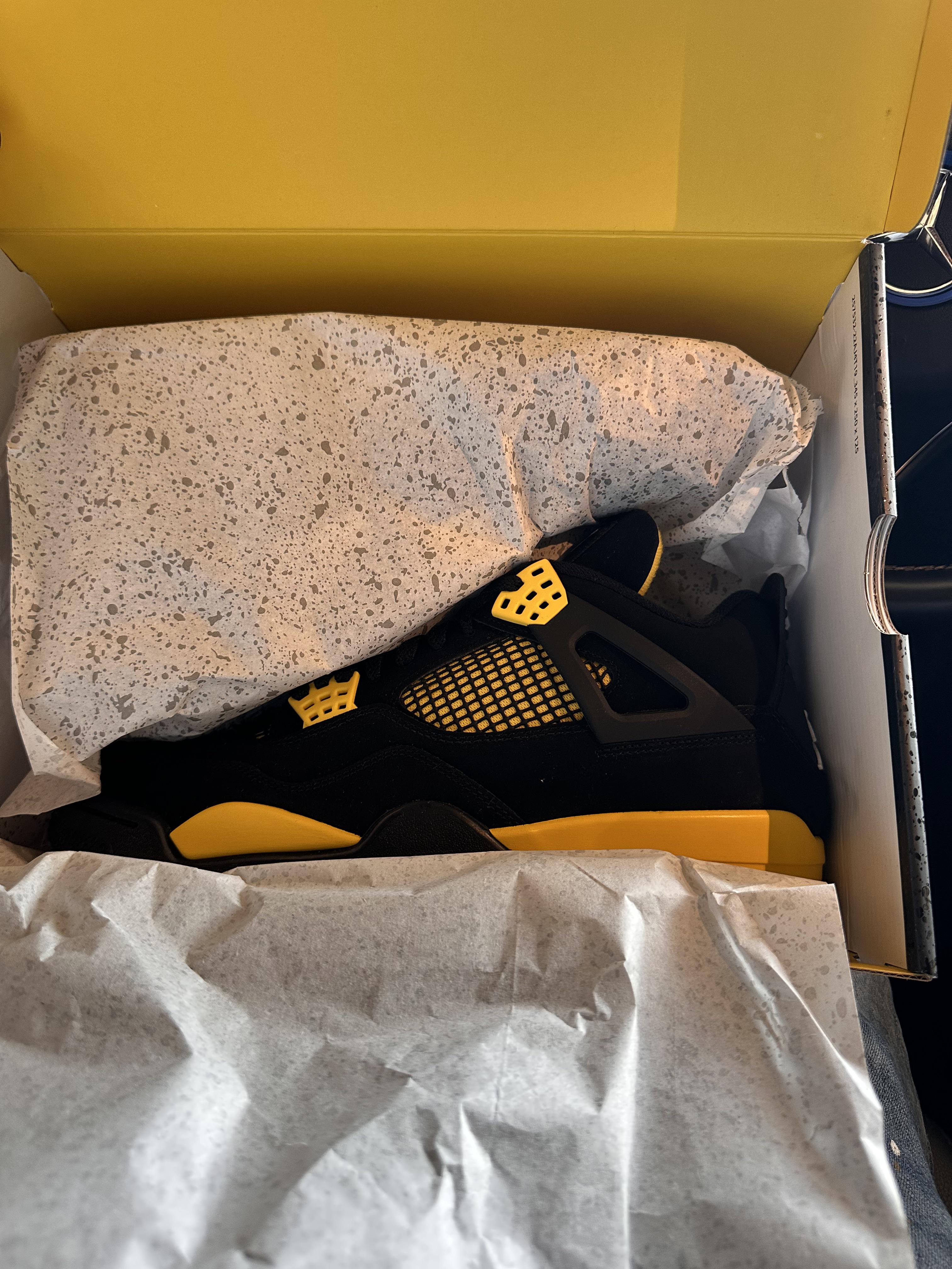 Support your local | Scrolller