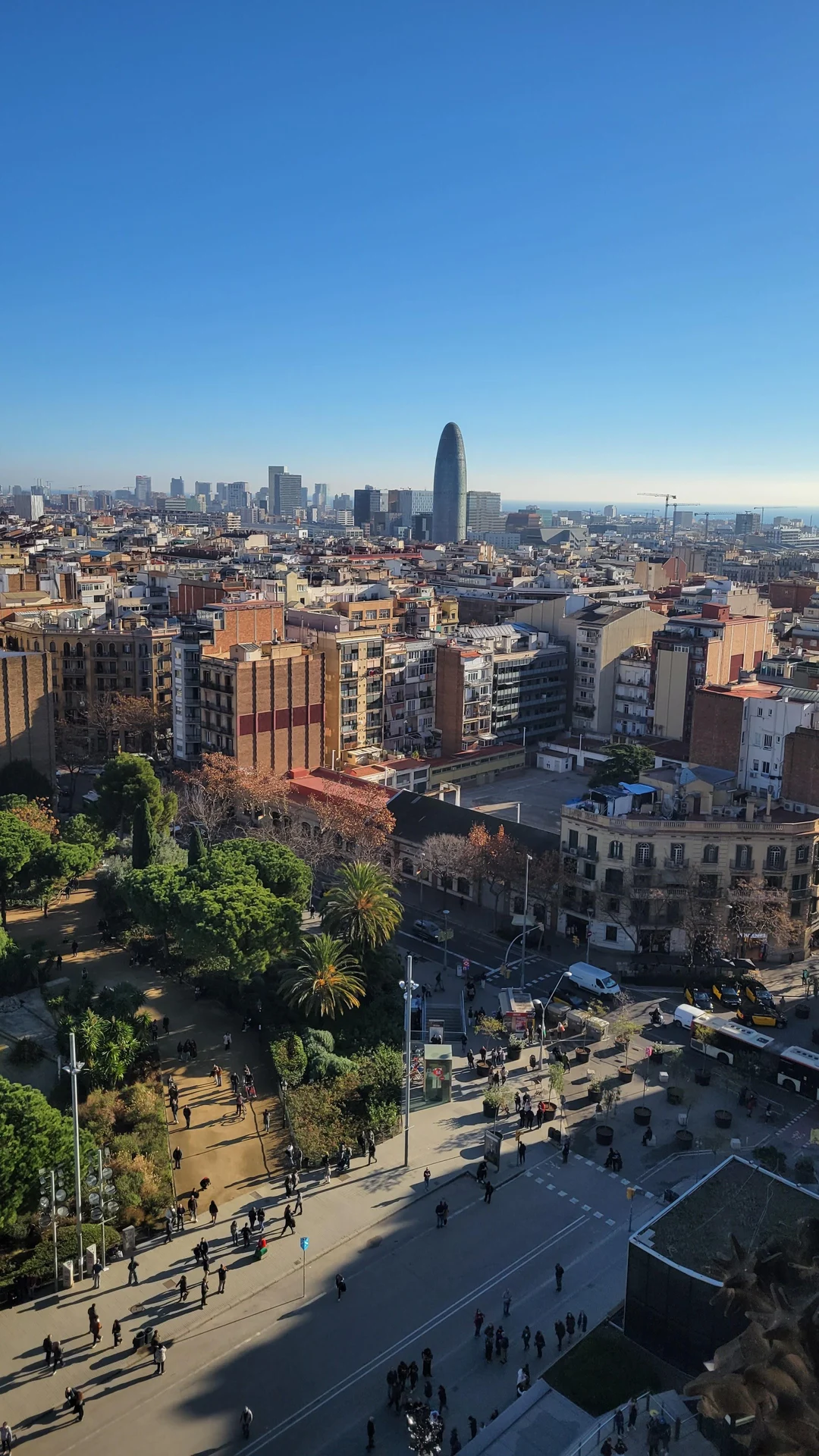 Barcelona [oc] | Scrolller