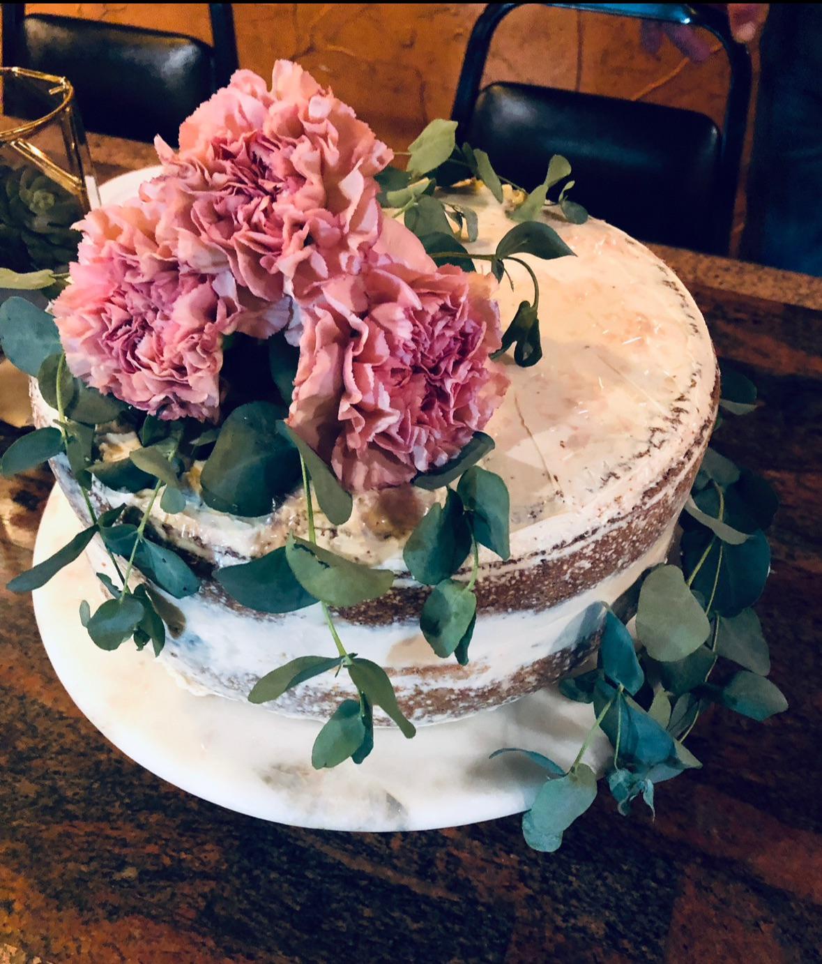 This is a cake I made for a bridal shower! 🥰 | Scrolller