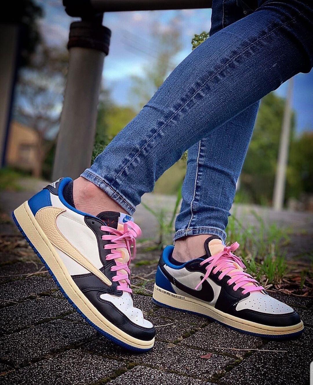 School shoes | Scrolller