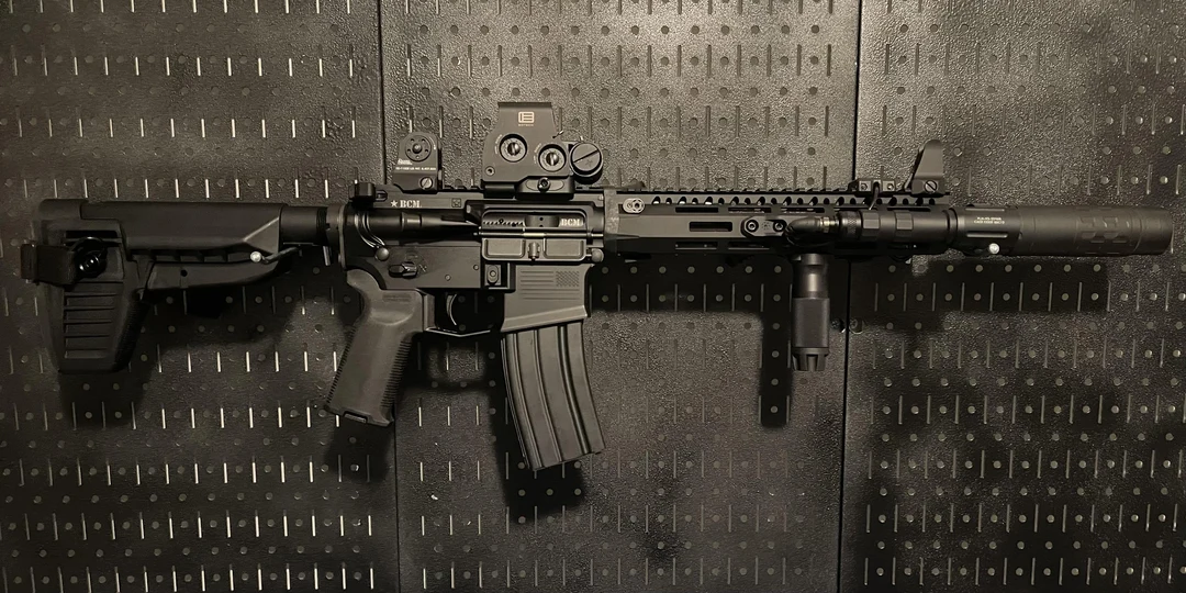 Complete? | Scrolller