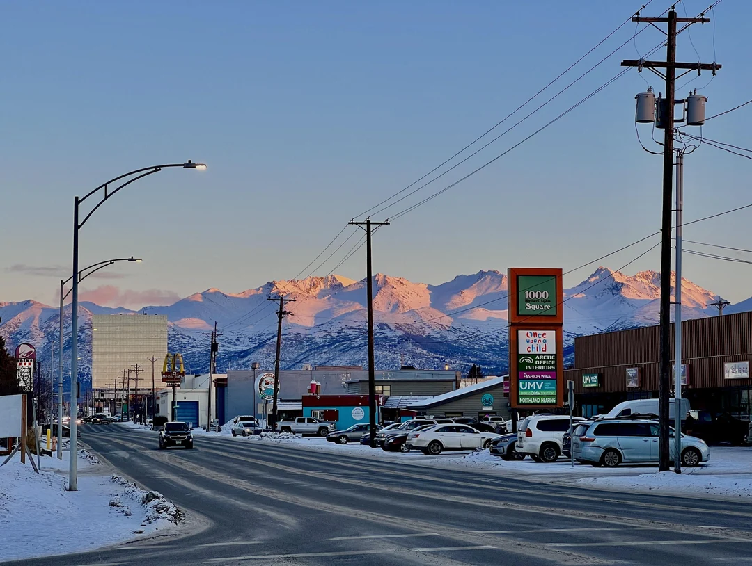 A shitty city with a pretty view, Anchorage. | Scrolller