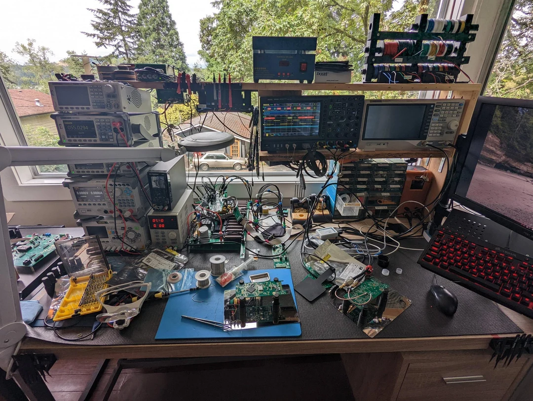 Workbench Wednesdays... this is the mess today | Scrolller
