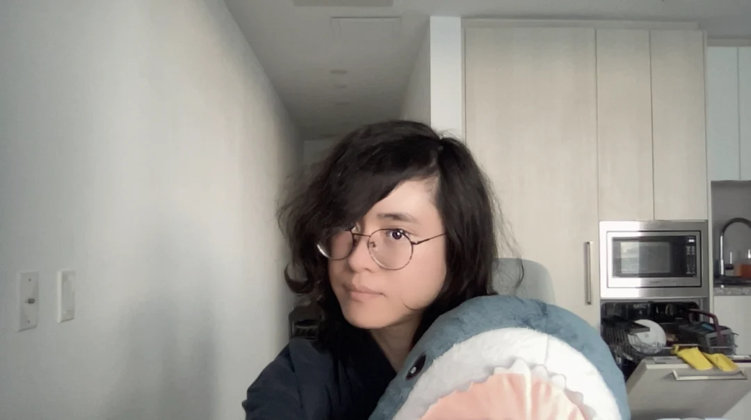 I hope this smile can melt you :) | Scrolller