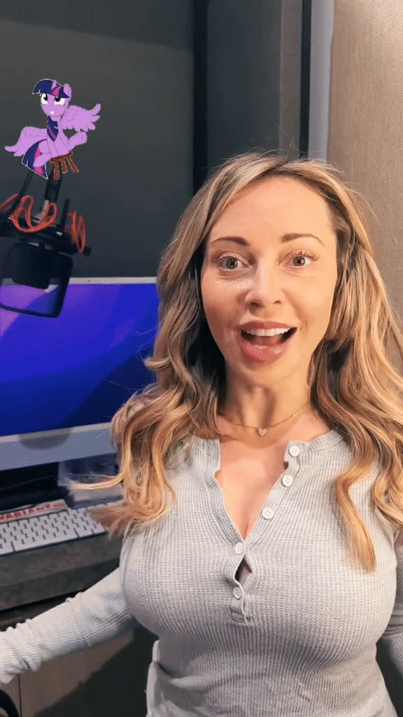 Tara Strong | Scrolller