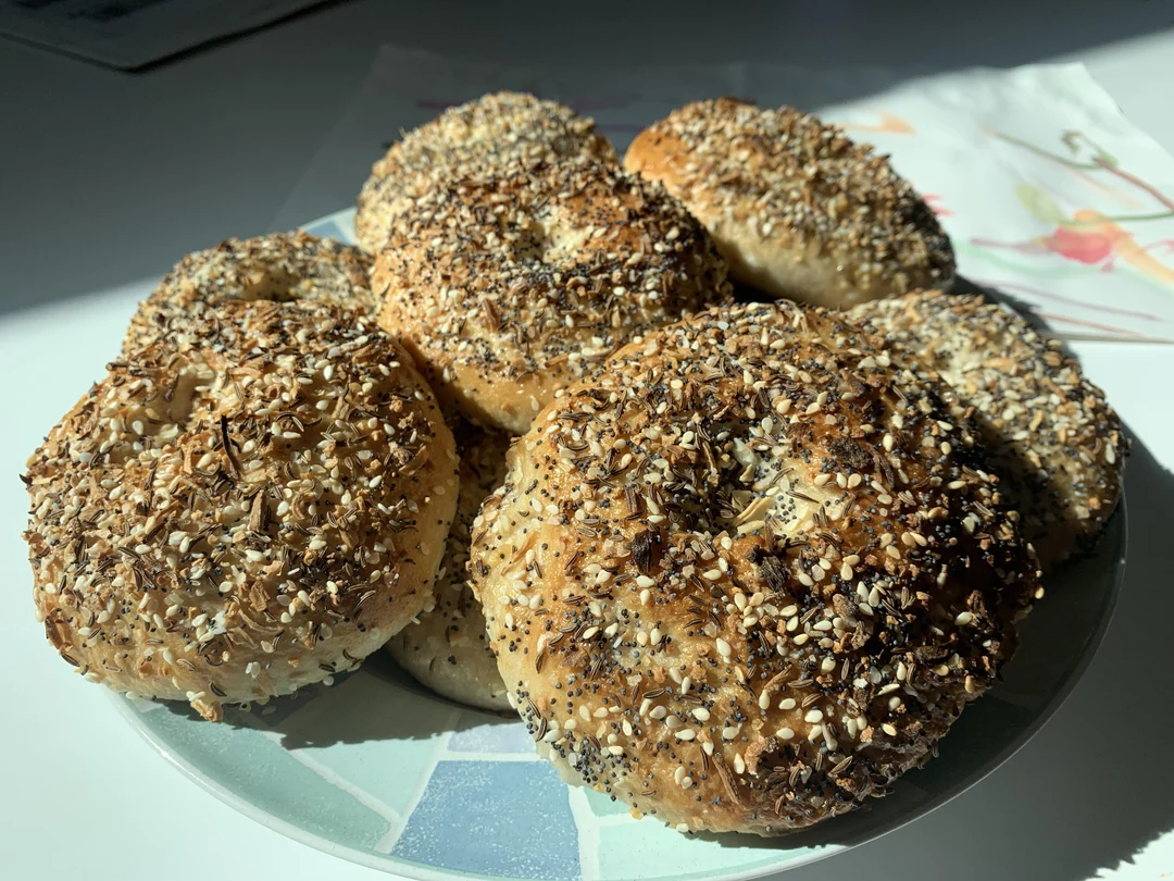Everything bagels | Scrolller