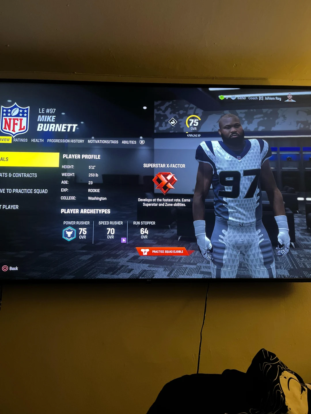 5’11 Le with superstar X factor | Scrolller