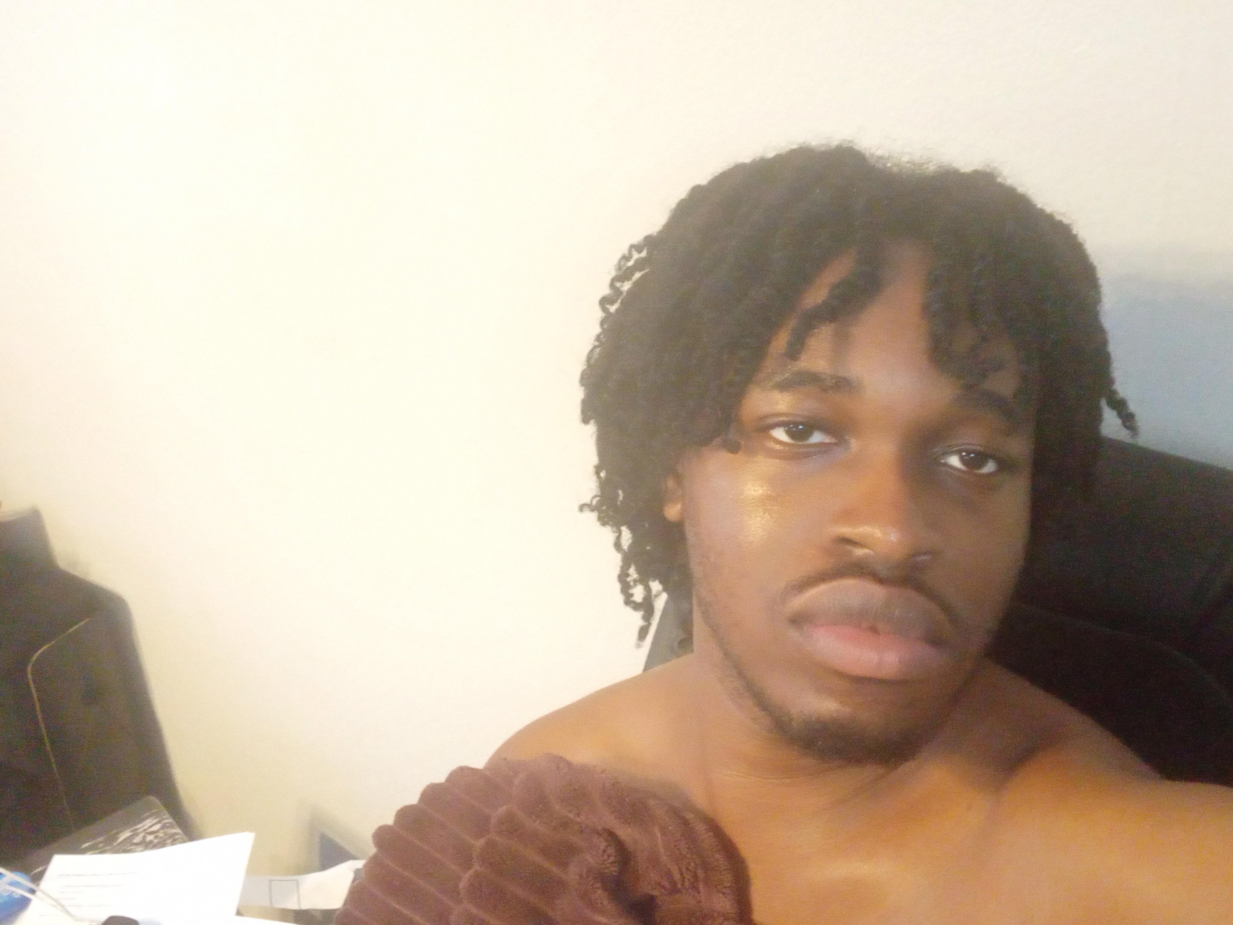 love it when them twists get frizzy | Scrolller