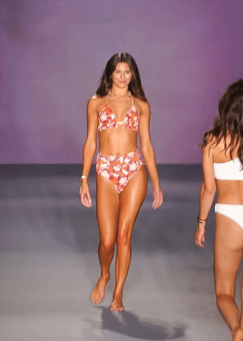 Casual butt slap | Scrolller