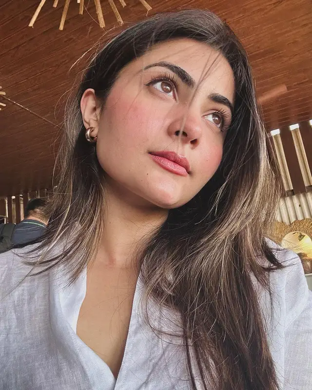 Noor Chahal | Scrolller