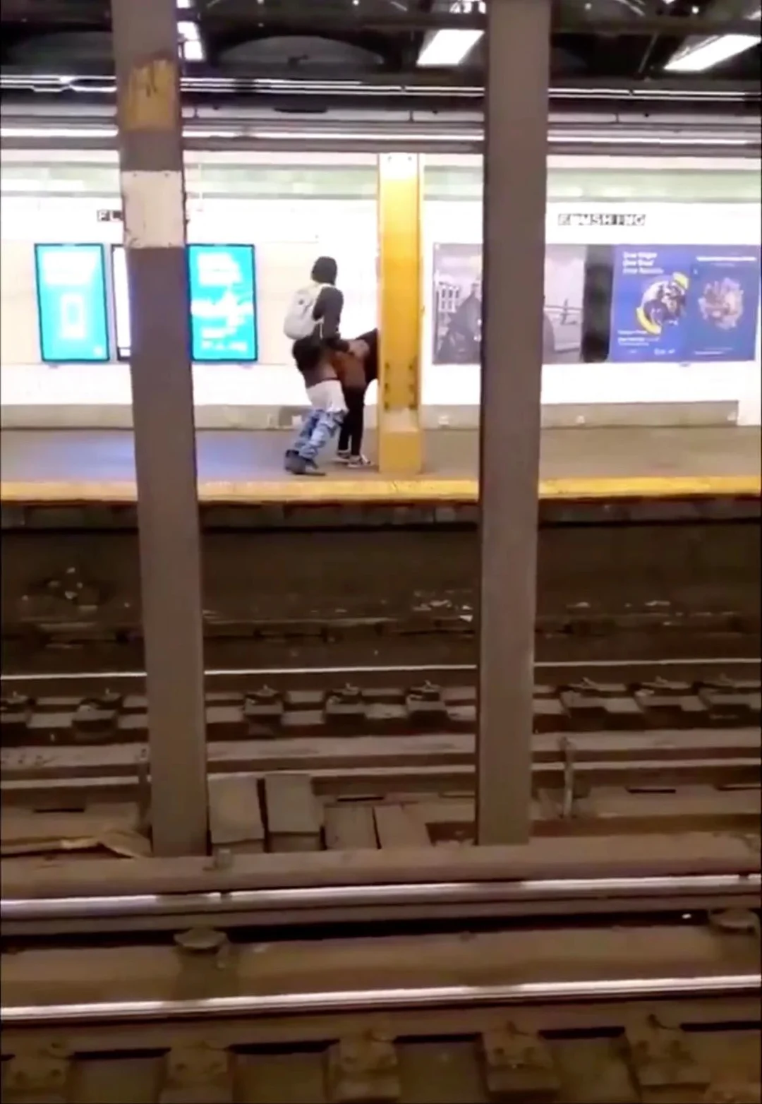 nyc subway station trash | Scrolller