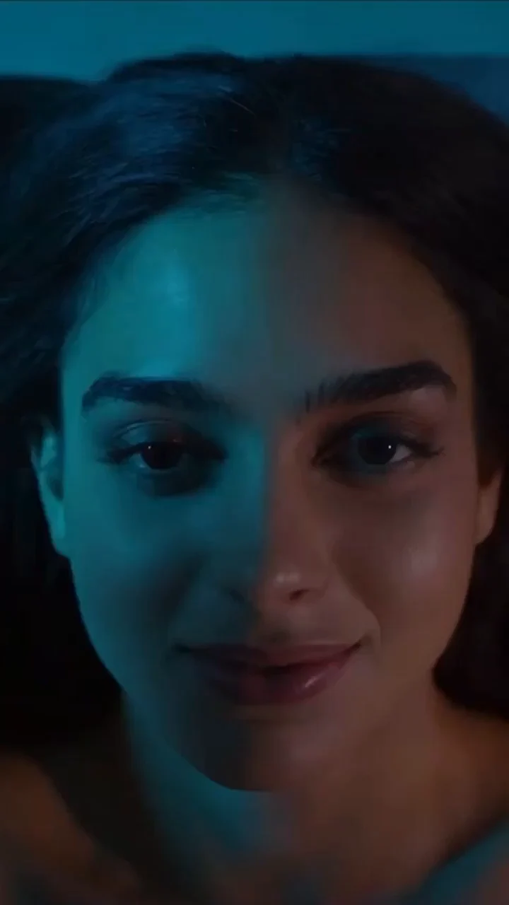 Melissa Barrera looking absolutely stunning | Scrolller