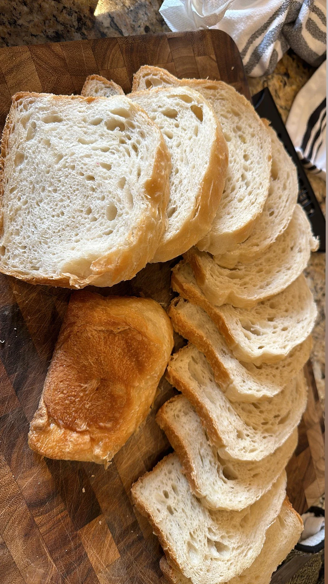 Sourdough sandwich loaf | Scrolller