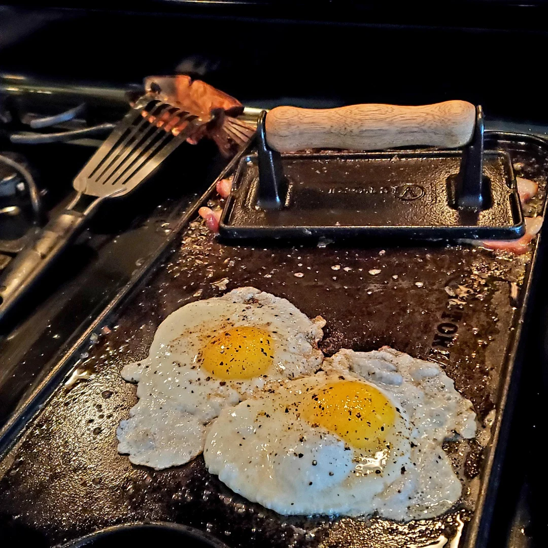 Sunday morning brunch is good for the soul. | Scrolller