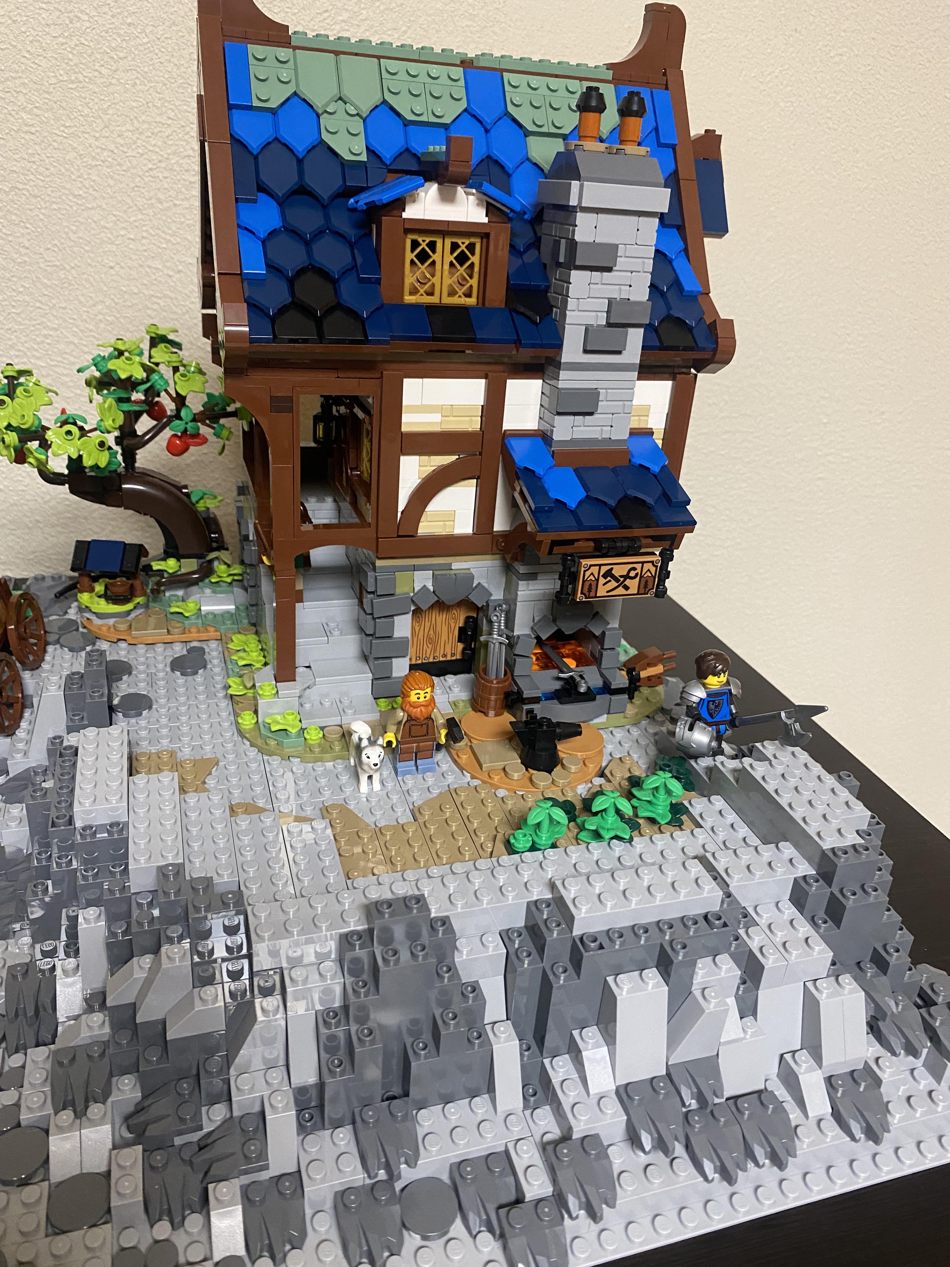 I made a base for my blacksmith set! | Scrolller