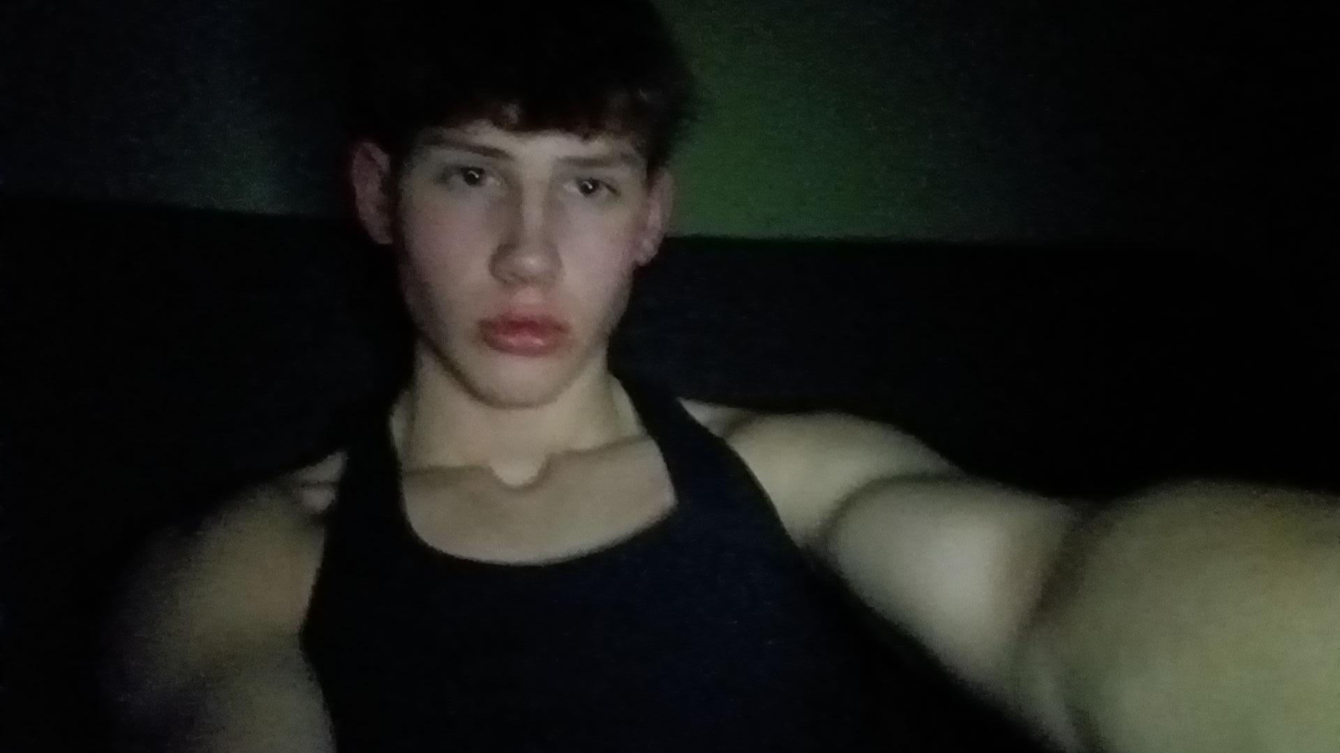 17 M People Tell Me Im Fake And It Just Makes Me Feel Better Scrolller
