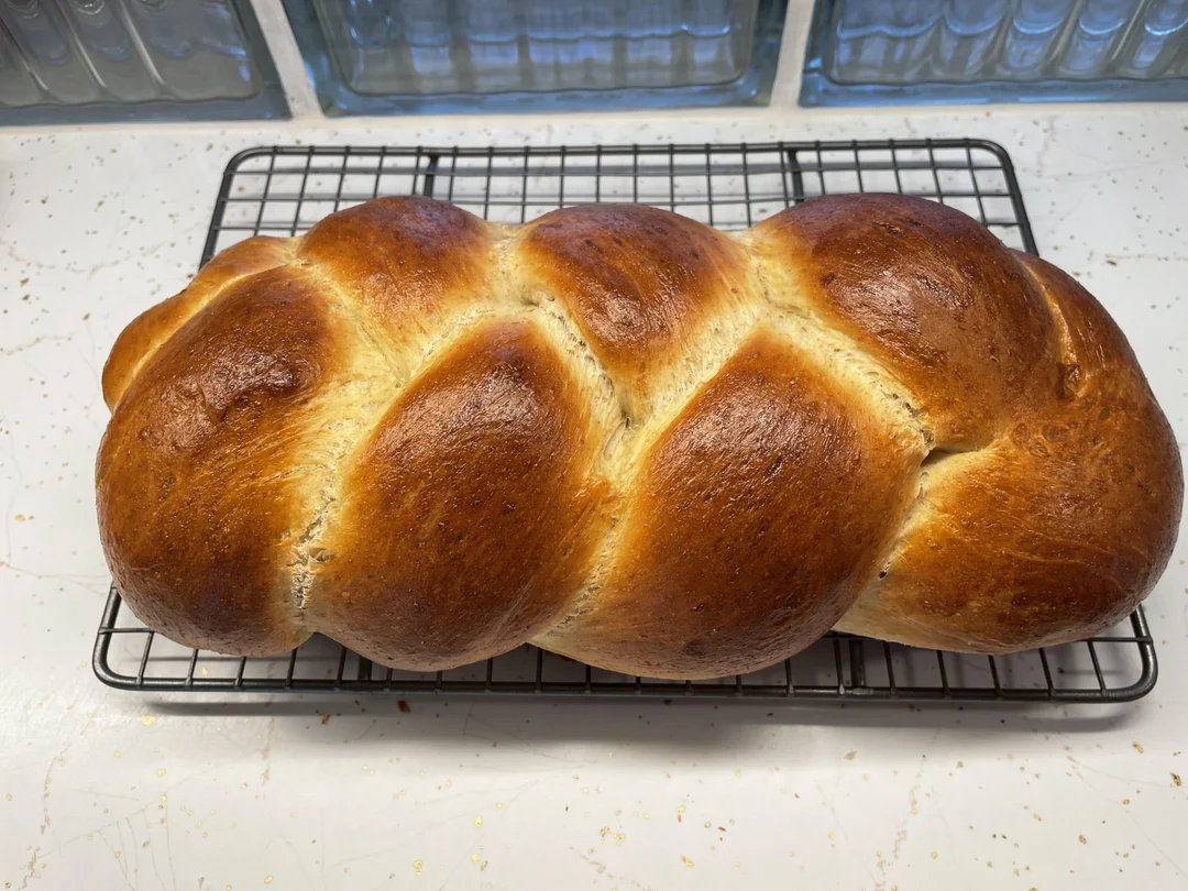 I made some Challah and I’m over the moon it actually resembles Challah ☺️ | Scrolller
