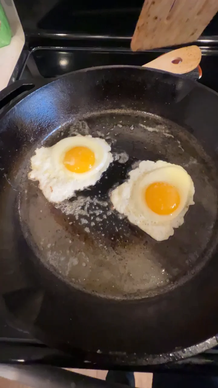 How do my slidey eggs look? | Scrolller