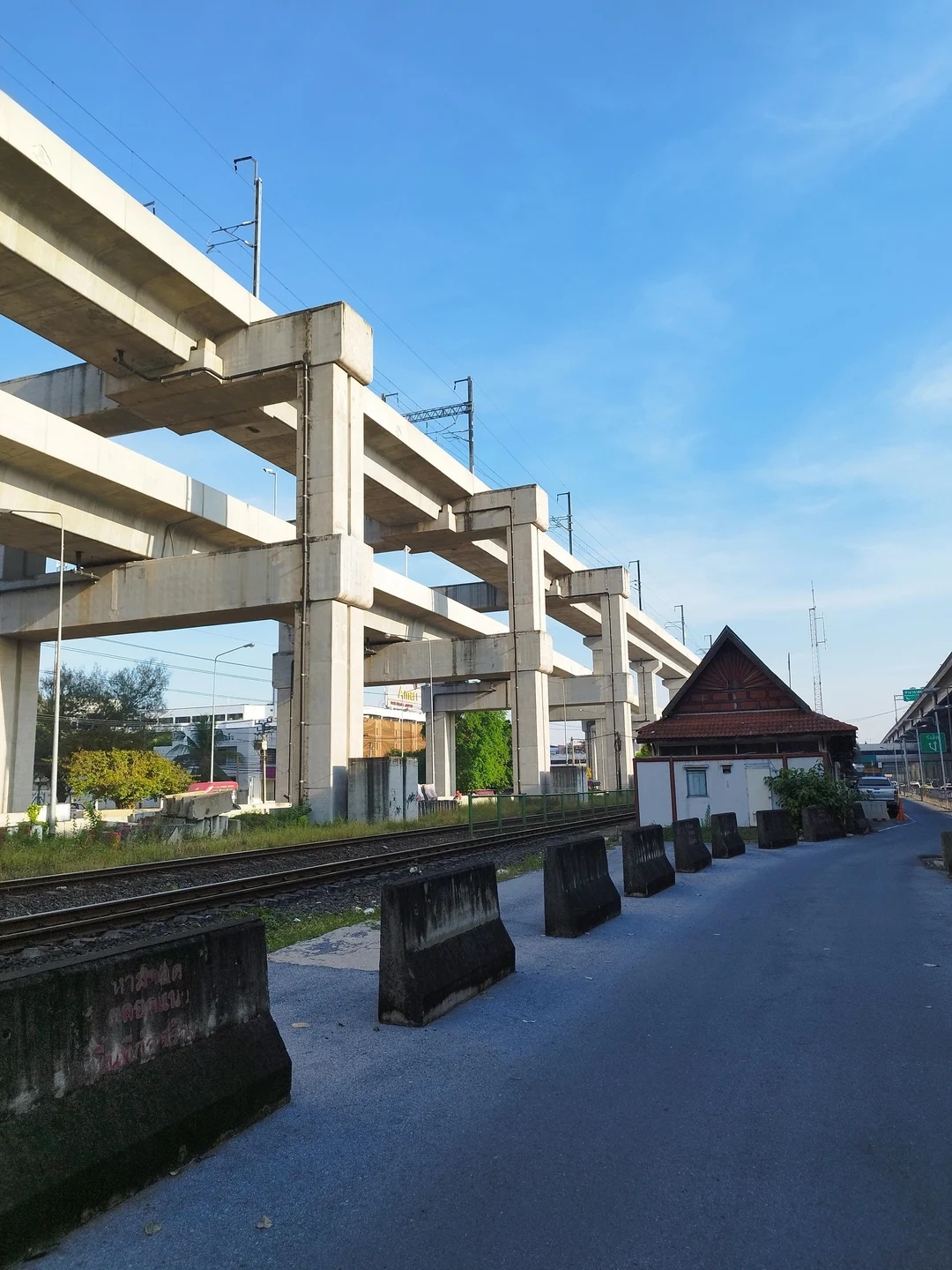 Bangkok double stack railway next to old Don Mueang Station | Scrolller