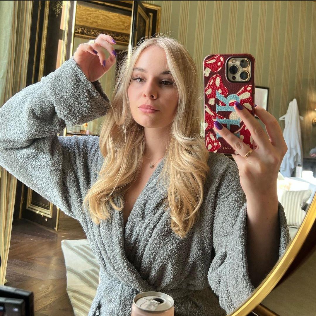 Holly Ramsay | Scrolller