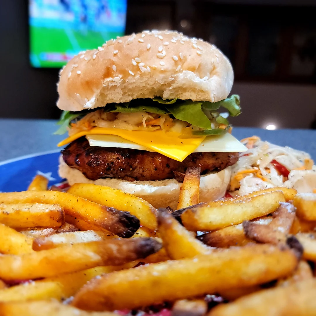 Pork steak burger | Scrolller