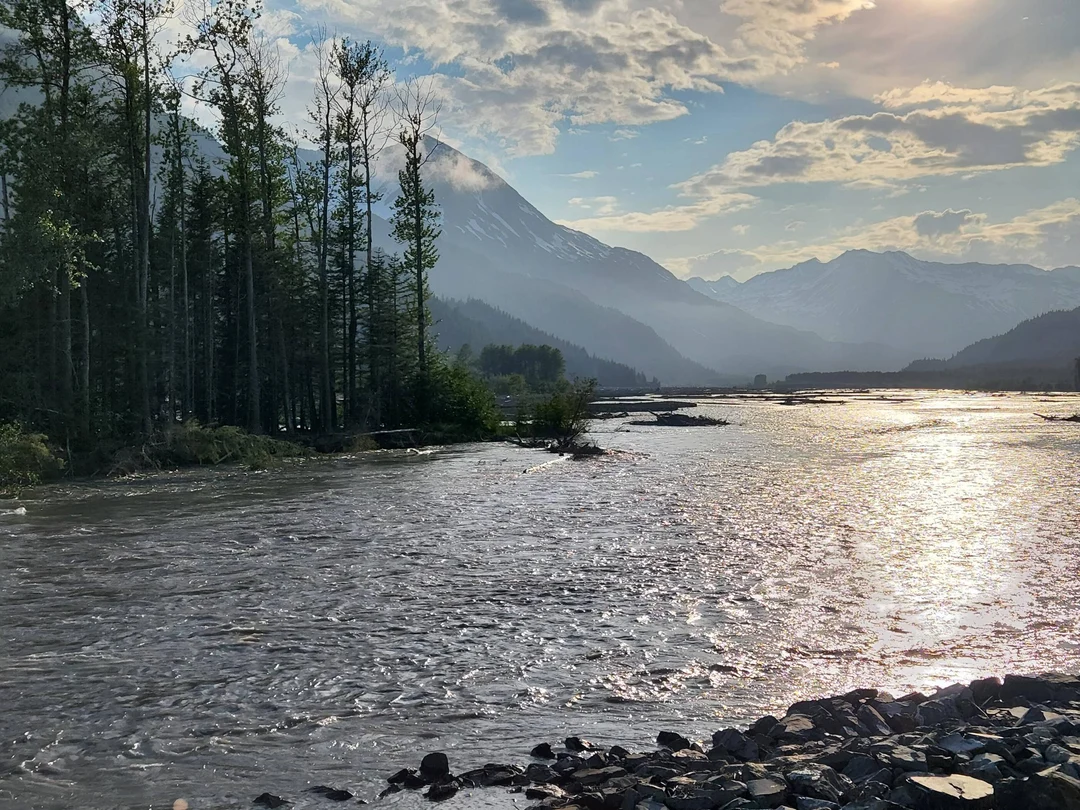 Resurrection River, AK [OC] [4000x3000] | Scrolller