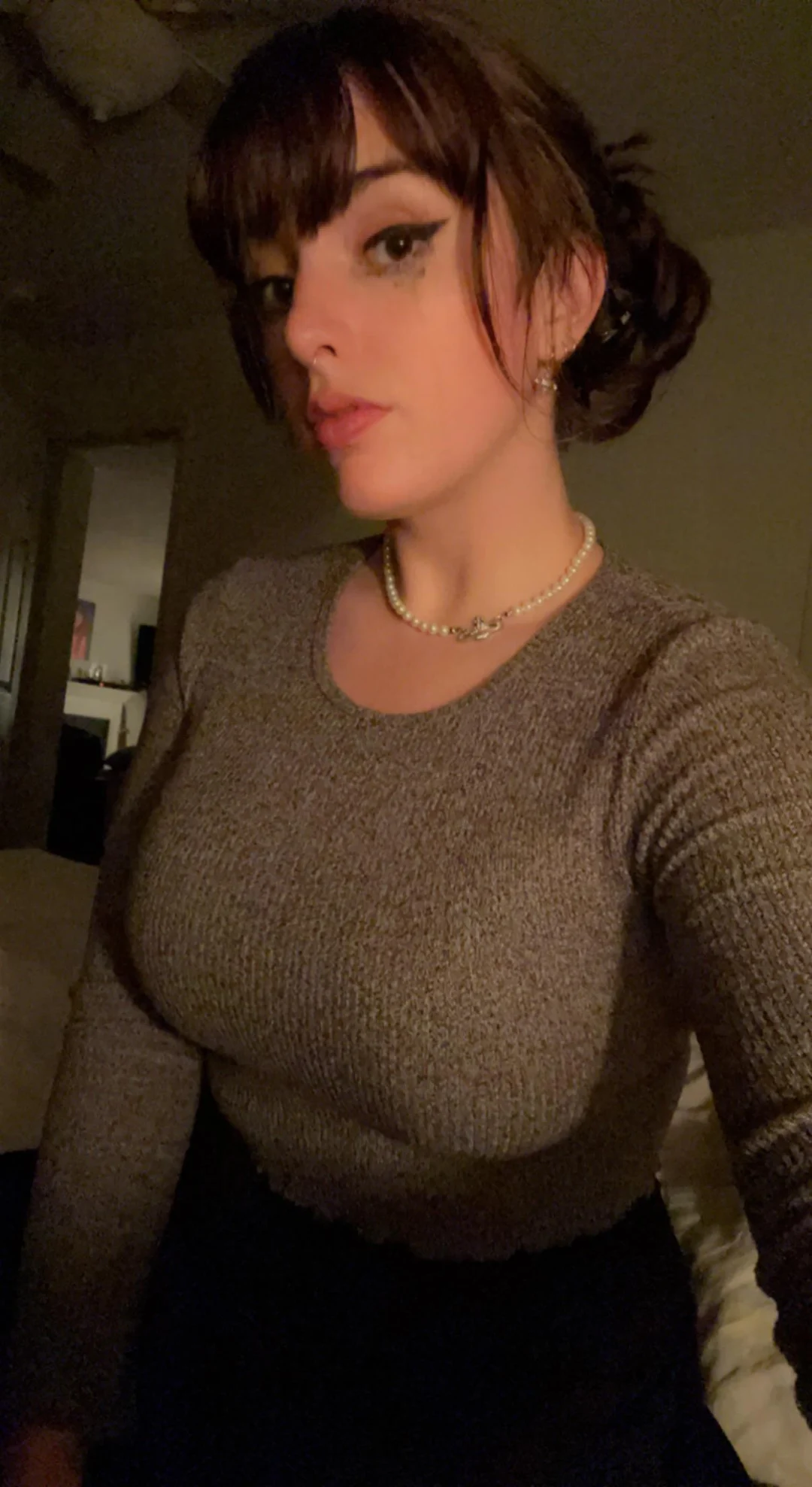 Tight sweaters and black tears | Scrolller