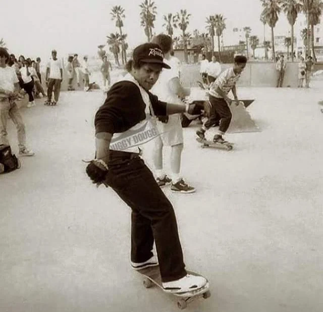 Eazy-E Skateboarding in Venice Beach, 1989 | Scrolller