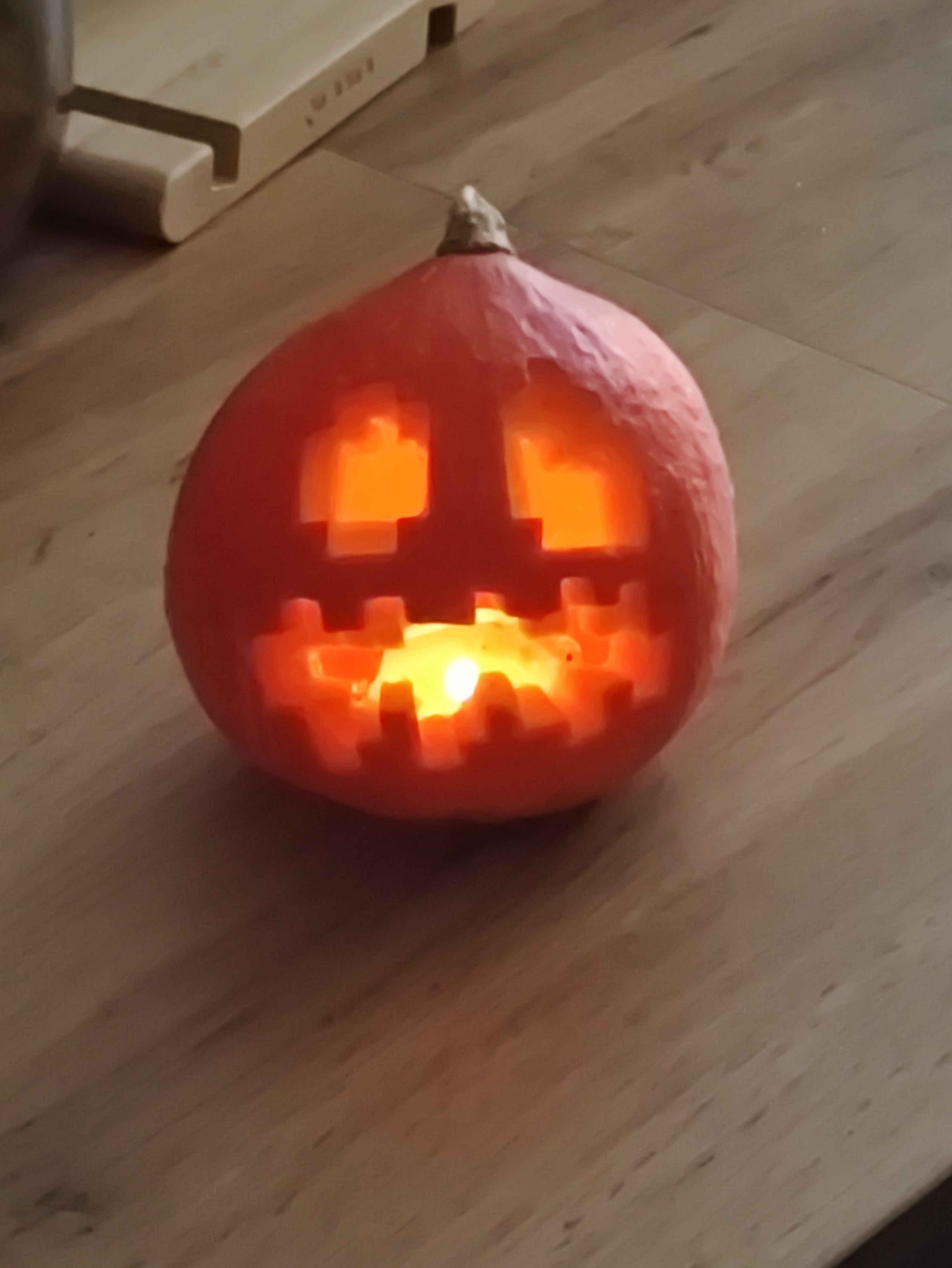 Me and my sister carved out a Jack'O'Lantern yesterday | Scrolller