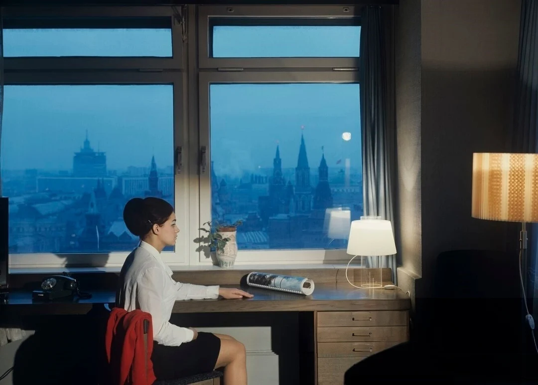 A room in the Intourist Hotel overlooking the Kremlin and the Red Square, Moscow, 1978. (Photo ...