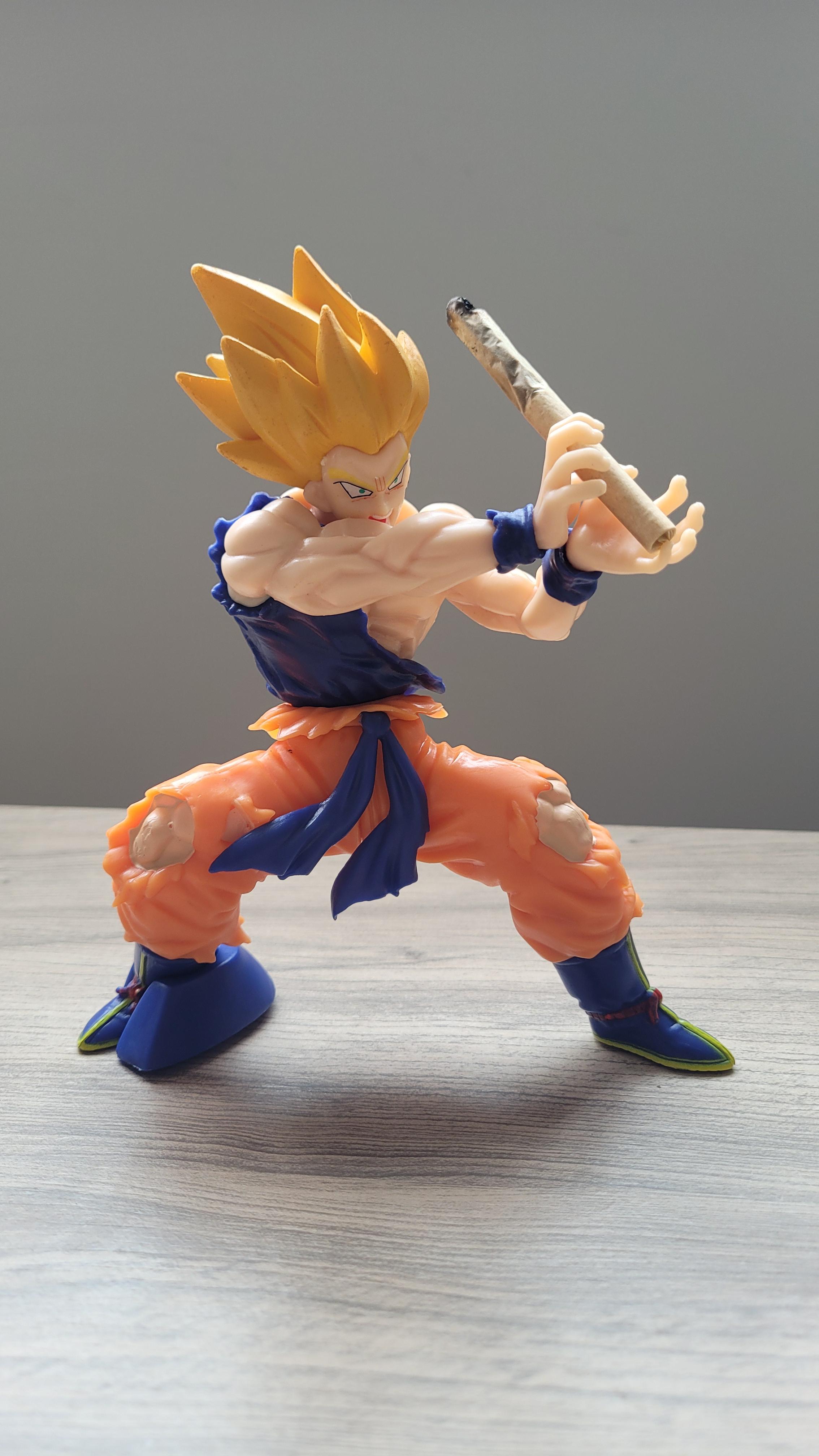 My new joint holder | Scrolller