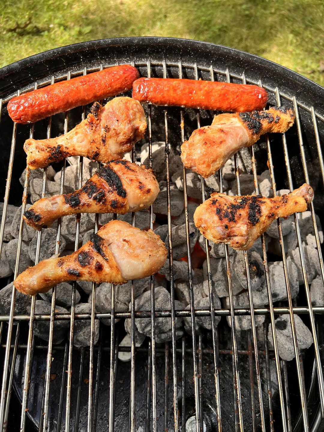 Drummies & some hot dogs. Finally a perfect afternoon to grill in NJ! | Scrolller