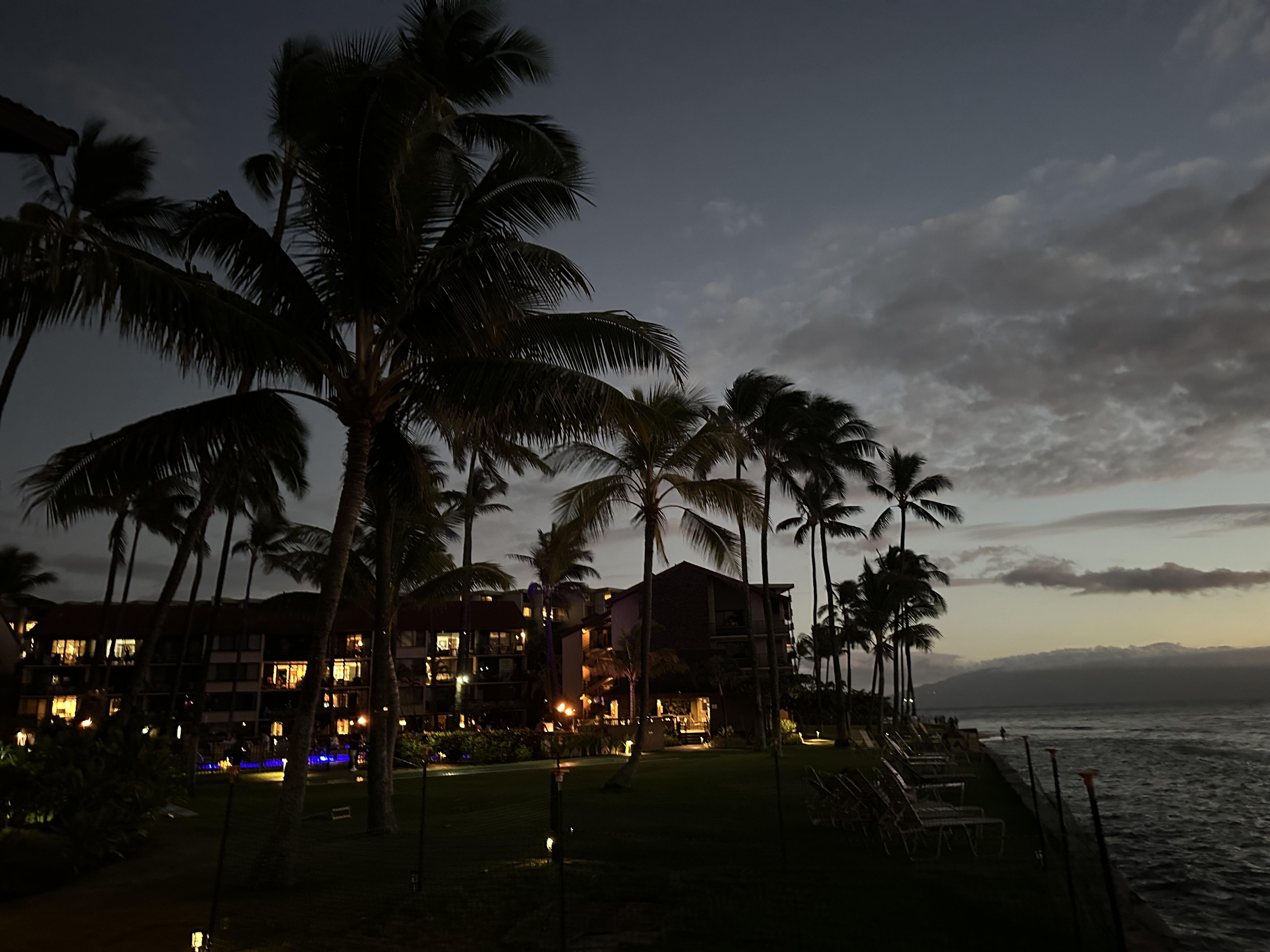 Maui @ Dusk | Scrolller