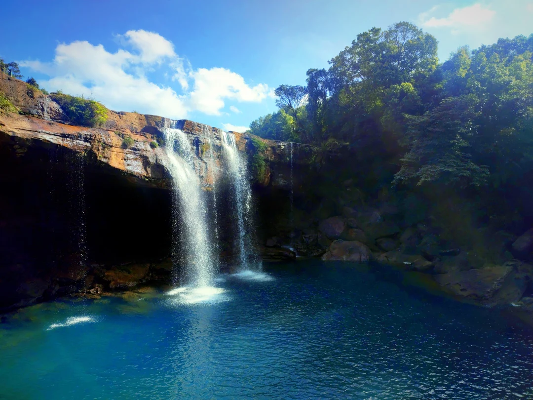 Krang Shuri Waterfalls, Meghalaya[12000x9000][OC] | Scrolller