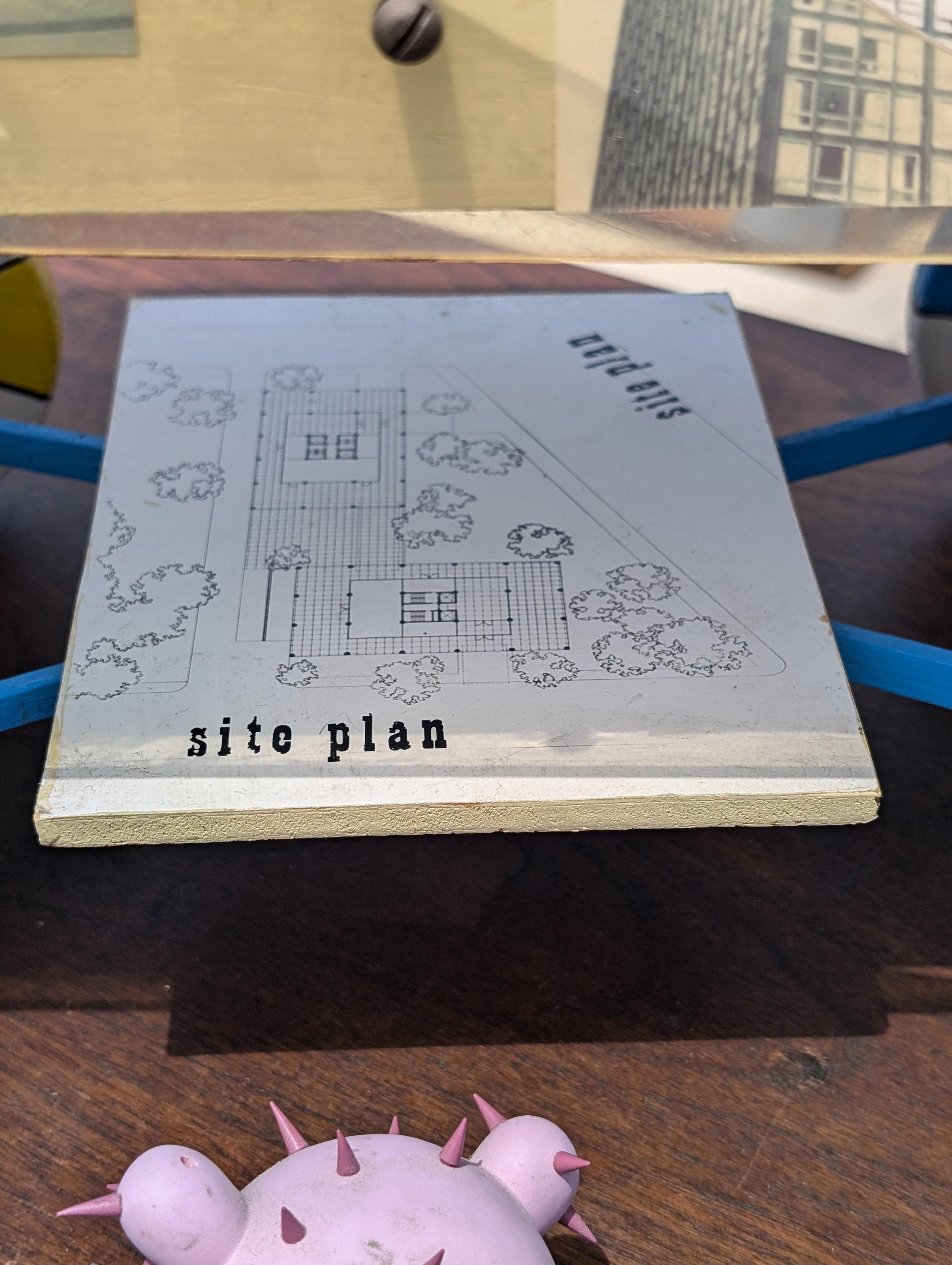 Mies at The Flea Market | Scrolller