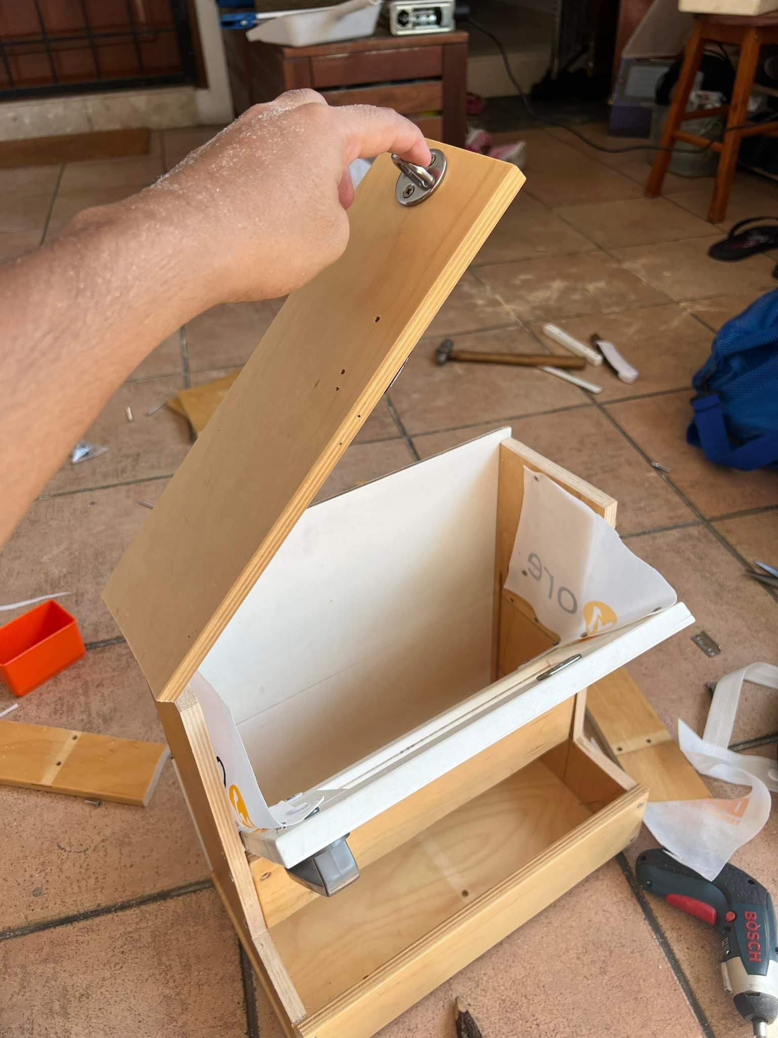 DIY Hay Feeder | Scrolller