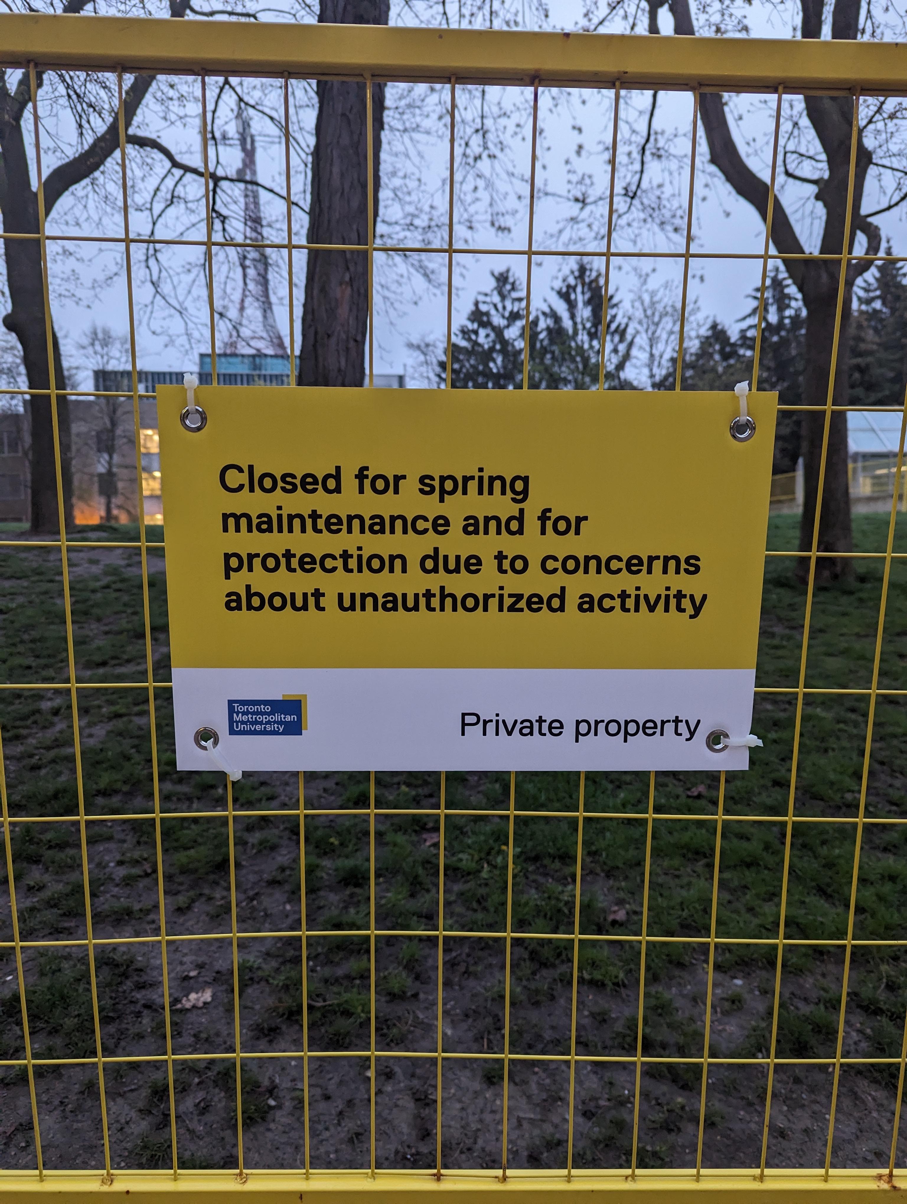 Fencing at TMU Quad | Scrolller