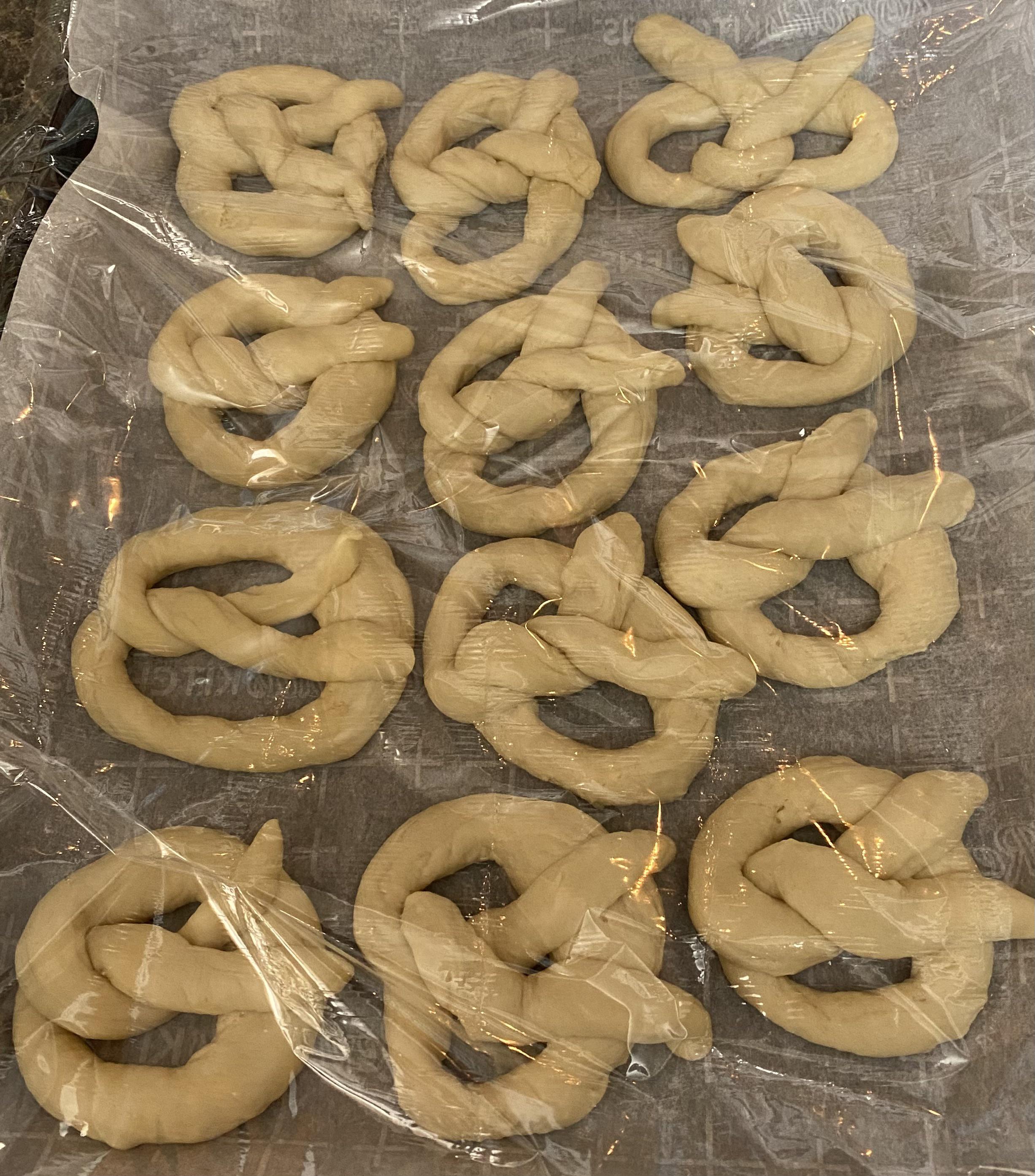 [homemade] sourdough pretzels | Scrolller