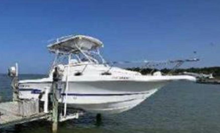 Help Identifying Boat Make and Model | Scrolller