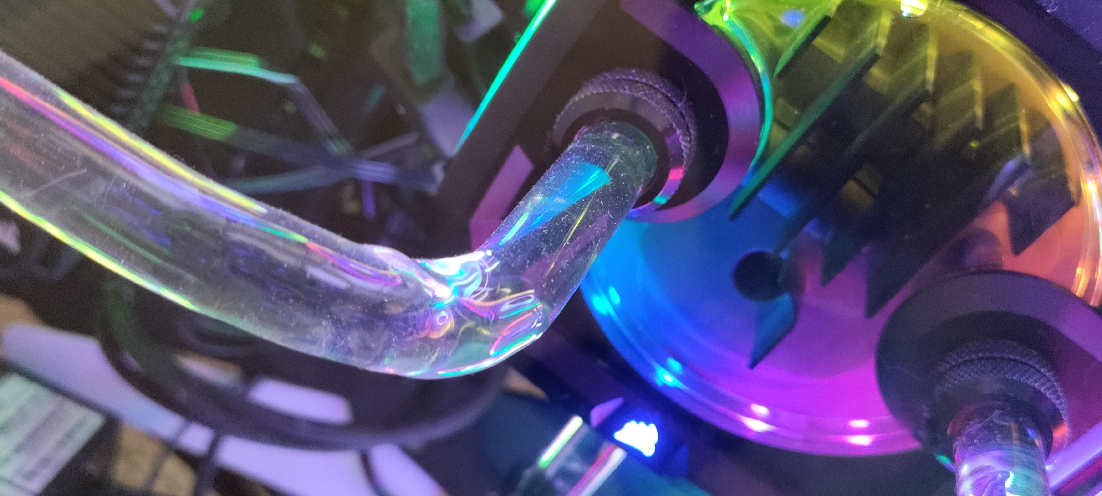 My first water cooled PC build | Scrolller