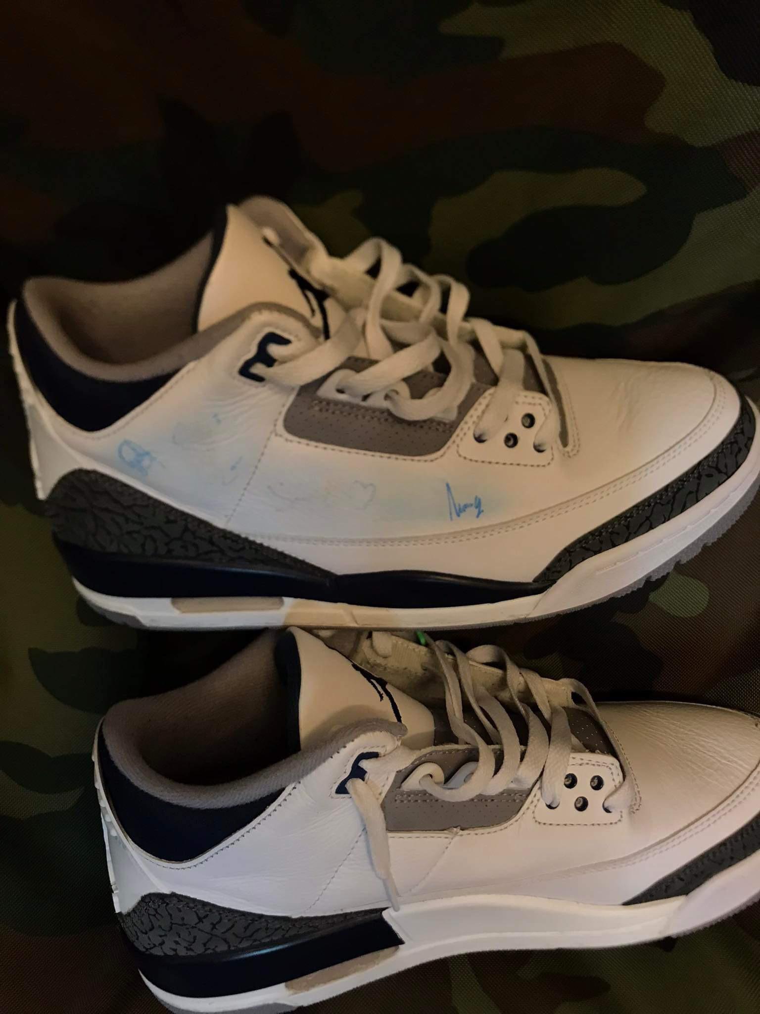 Need help, does anyone have a way to clean the pen mark off? or is this thing done for? | Scrolller