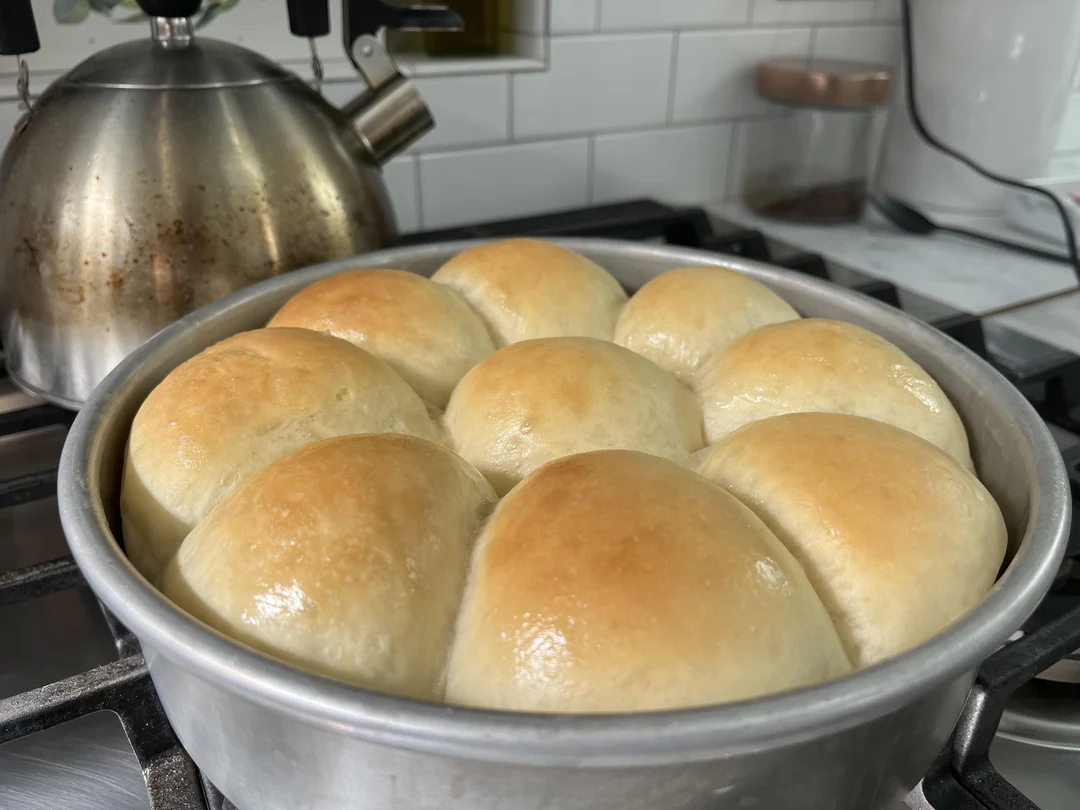 Buttered Up Buns | Scrolller