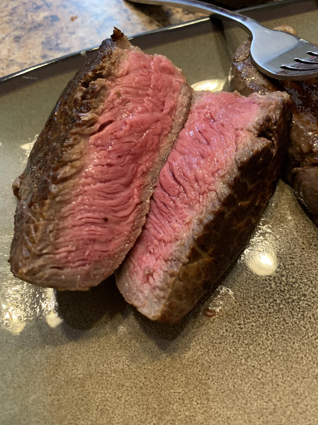 First time cooking sirloin. I’d call it a success, how do you guys think I did? | Scrolller