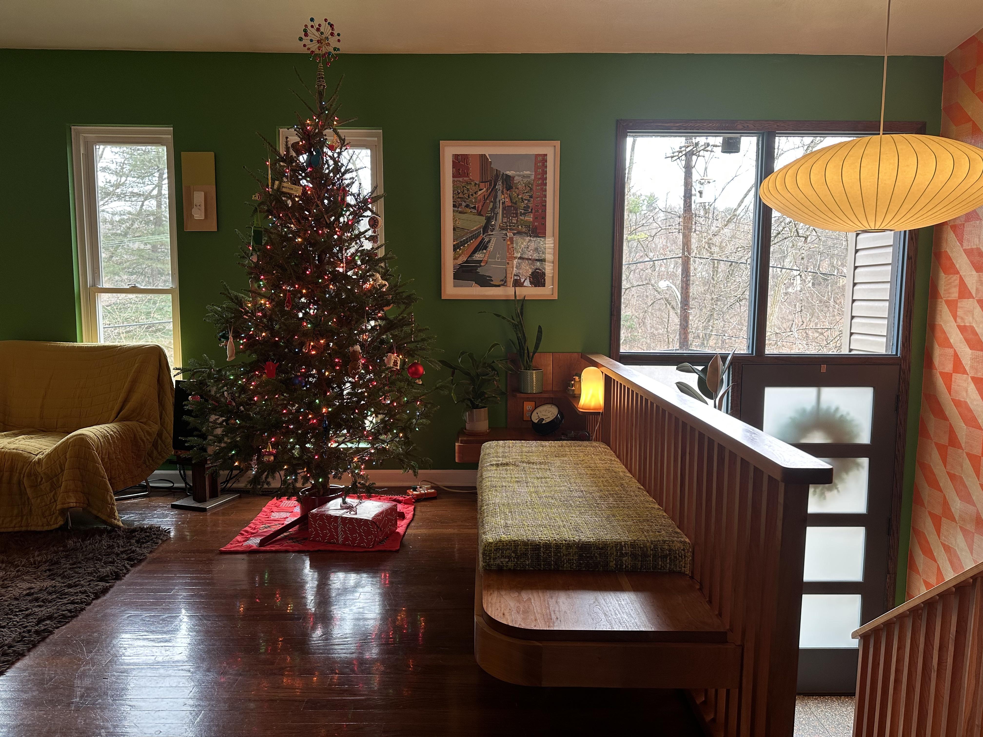 Tree Went Up Today | Scrolller